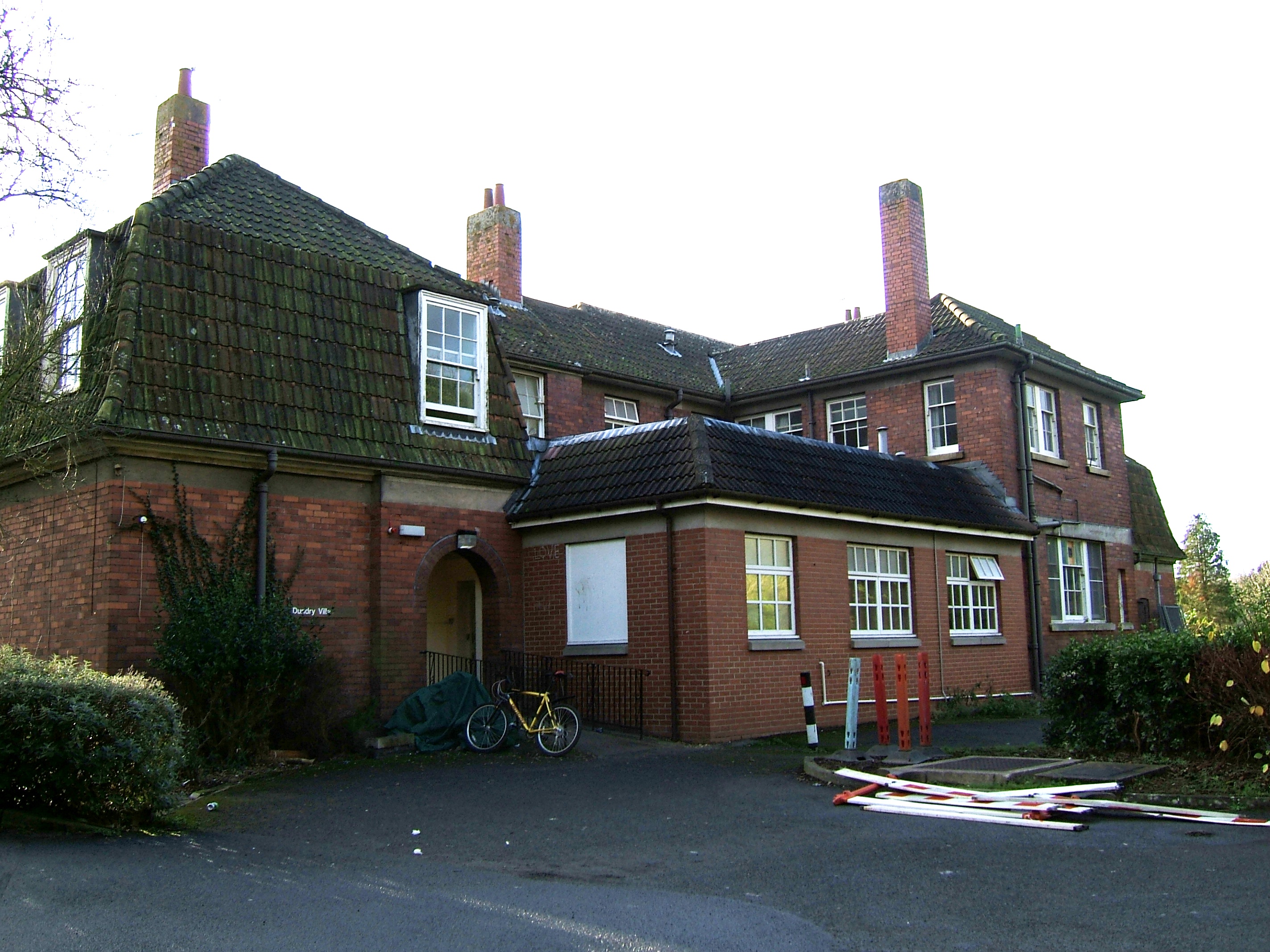 Barrow Hospital, Barrow Gurney - County Asylums